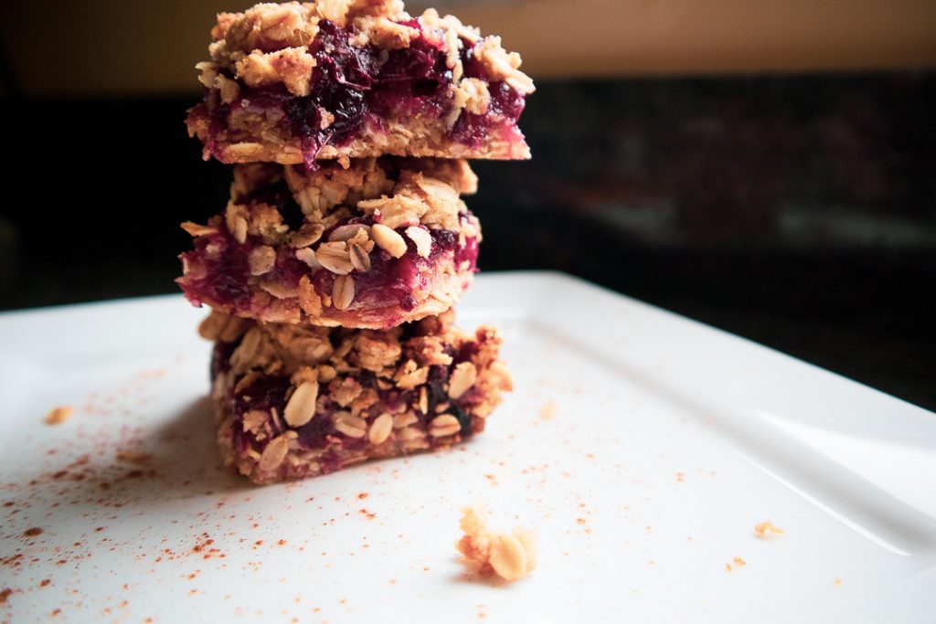 CRANBERRY ORANGE OAT BARS - foodie all day