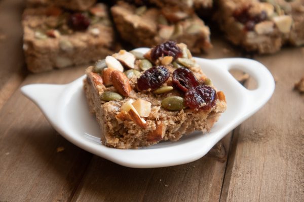 Easy Protein Breakfast Bars - foodie all day